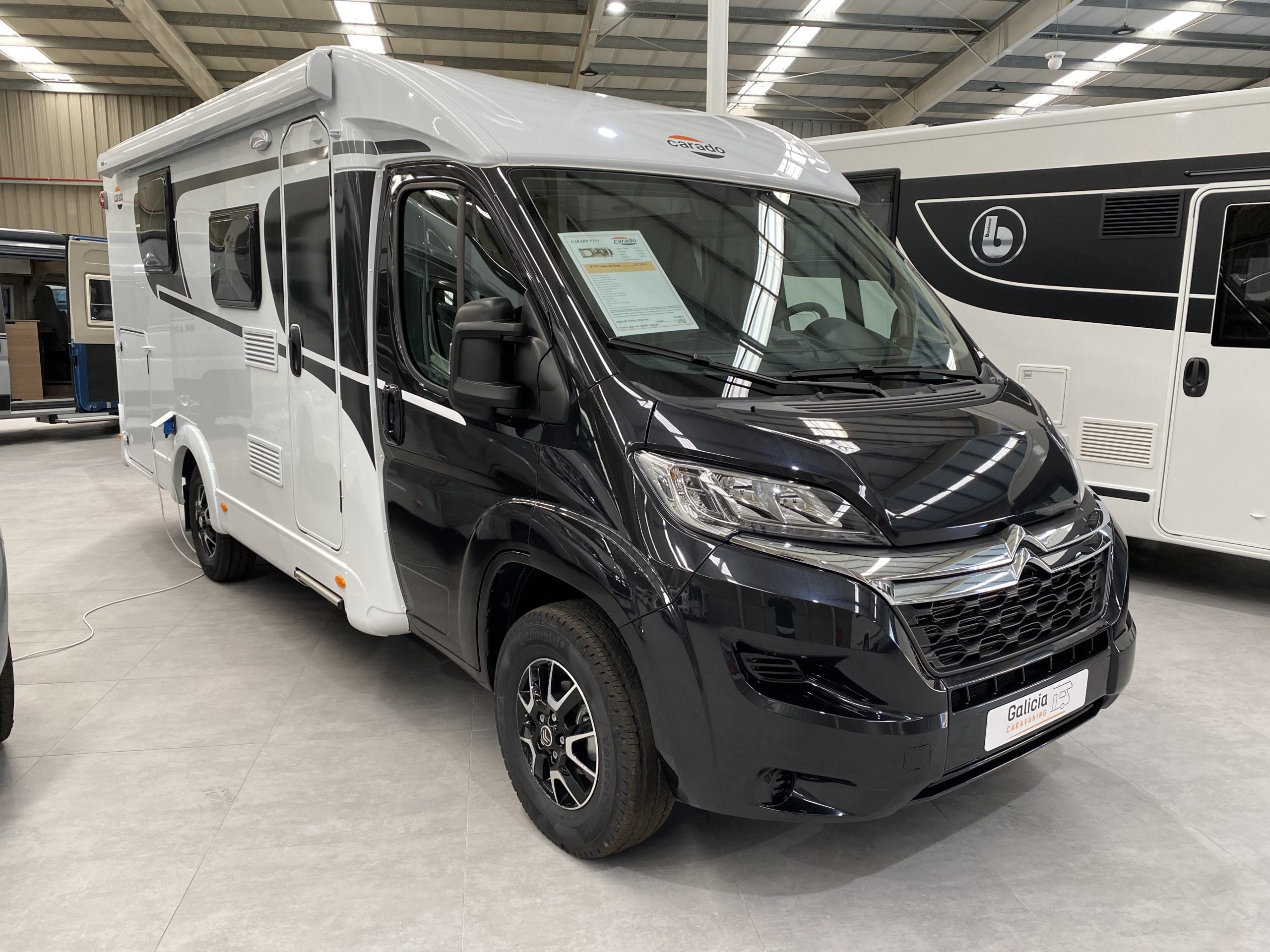 AUTOCARAVANA CARADO V339 - GALICIA CARAVANING
